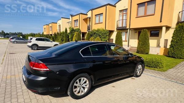 Black Volkswagen Passat B8 2018 in Riga, with an engine capacity of 2.00 L and mileage of 205 thousand km for 9500 €, photo 5 on AUTOMOTO.COM.LV