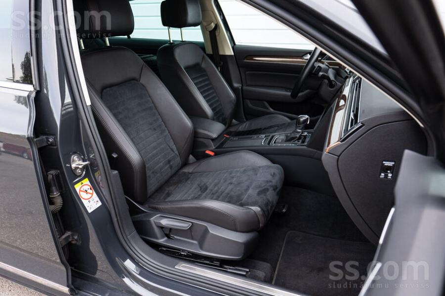 Black Volkswagen Passat B8 2019 in Riga, with an engine capacity of 1.50 L and mileage of 89 thousand km for 18250 €, photo 6 on AUTOMOTO.COM.LV
