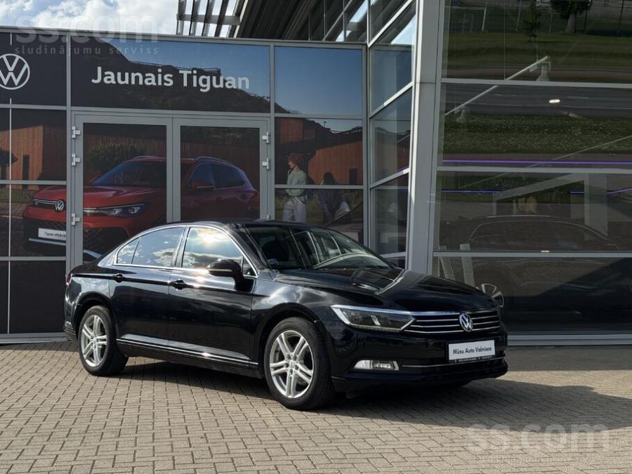 Black Volkswagen Passat B8 2019 in Valmiera, with an engine capacity of 1.50 L and mileage of 86 thousand km for 20500 €, photo 1 on AUTOMOTO.COM.LV