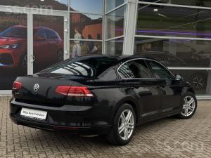 Black Volkswagen Passat B8 2019 in Valmiera, with an engine capacity of 1.50 L and mileage of 86 thousand km for 20500 €, photo 6 on AUTOMOTO.COM.LV