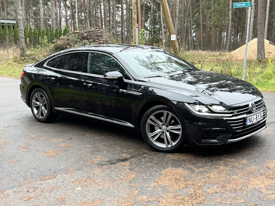 Black Volkswagen Passat B8 2019 in Riga, with an engine capacity of 2.00 L and mileage of 84 thousand km for 23000 €, photo 1 on AUTOMOTO.COM.LV