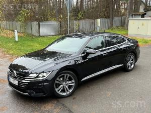 Black Volkswagen Passat B8 2019 in Riga, with an engine capacity of 2.00 L and mileage of 84 thousand km for 23000 €, photo 4 on AUTOMOTO.COM.LV