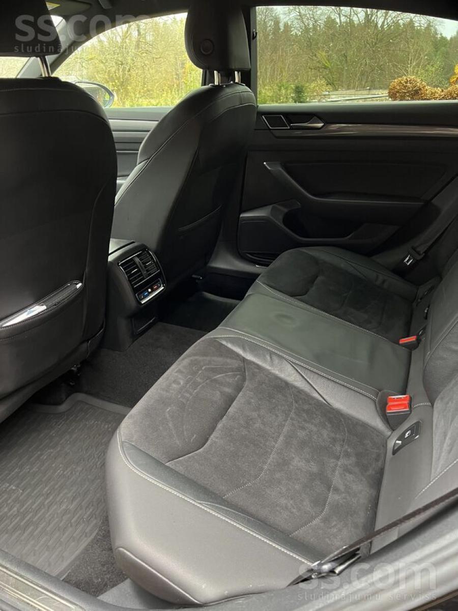 Black Volkswagen Passat B8 2019 in Riga, with an engine capacity of 2.00 L and mileage of 84 thousand km for 23000 €, photo 16 on AUTOMOTO.COM.LV