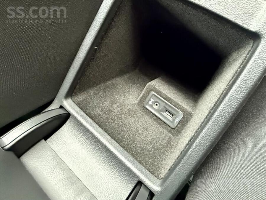 Melns Volkswagen Passat B8 2019 Rīga, ar dzinēja tilpumu 1.40 L un nobraukumu 0 tūkst. km par 10990 €, foto 13 vietnē AUTOMOTO.COM.LV