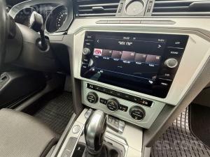 Melns Volkswagen Passat B8 2019 Rīga, ar dzinēja tilpumu 1.40 L un nobraukumu 0 tūkst. km par 10990 €, foto 19 vietnē AUTOMOTO.COM.LV