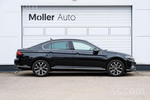 Black Volkswagen Passat B8 2019 in Riga, with an engine capacity of 1.50 L and mileage of 126 thousand km for 18950 €, photo 5 on AUTOMOTO.COM.LV