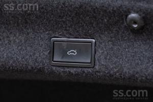 Black Volkswagen Passat B8 2019 in Riga, with an engine capacity of 1.50 L and mileage of 126 thousand km for 18950 €, photo 20 on AUTOMOTO.COM.LV