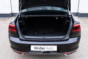 Black Volkswagen Passat B8 2019 in Riga, with an engine capacity of 1.50 L and mileage of 126 thousand km for 18950 €, photo 21 on AUTOMOTO.COM.LV