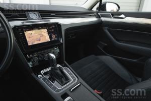 Melns Volkswagen Passat B8 2019 Jelgava, ar dzinēja tilpumu 2.00 L un nobraukumu 158 tūkst. km par 16350 €, foto 9 vietnē AUTOMOTO.COM.LV