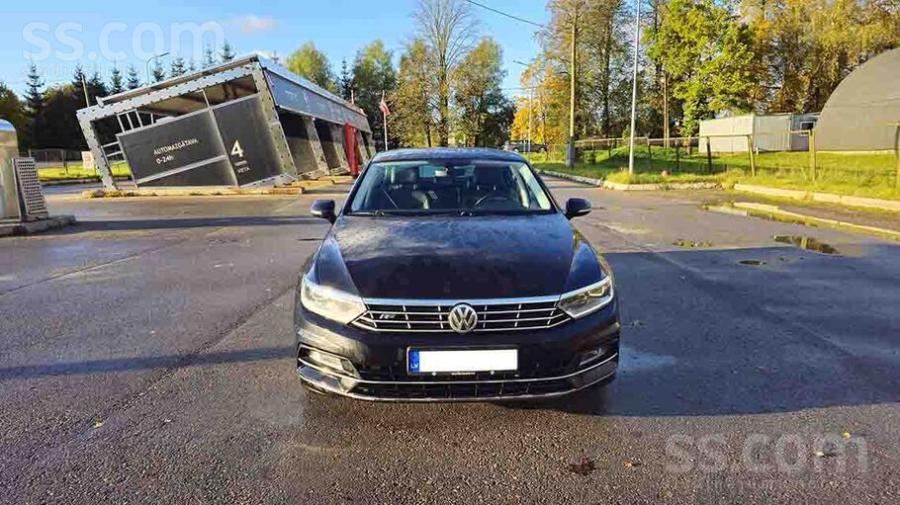 Black Volkswagen Passat B8 2019 in Riga, with an engine capacity of 2.00 L and mileage of 96 thousand km for 17500 €, photo 10 on AUTOMOTO.COM.LV