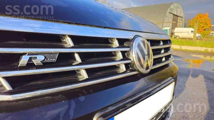 Black Volkswagen Passat B8 2019 in Riga, with an engine capacity of 2.00 L and mileage of 96 thousand km for 17500 €, photo 11 on AUTOMOTO.COM.LV