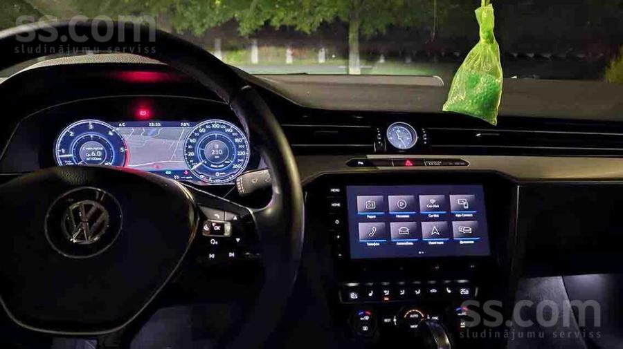 Black Volkswagen Passat B8 2019 in Riga, with an engine capacity of 2.00 L and mileage of 96 thousand km for 17500 €, photo 20 on AUTOMOTO.COM.LV