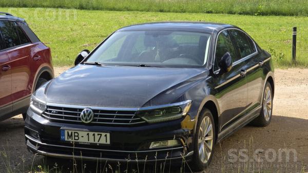 Melns Volkswagen Passat B8 2019 Rīga, ar dzinēja tilpumu 2.00 L un nobraukumu 96 tūkst. km par 17500 €, foto 2 vietnē AUTOMOTO.COM.LV