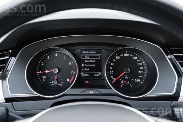 Black Volkswagen Passat B8 2019 in Riga, with an engine capacity of 1.50 L and mileage of 163 thousand km for 12850 €, photo 10 on AUTOMOTO.COM.LV
