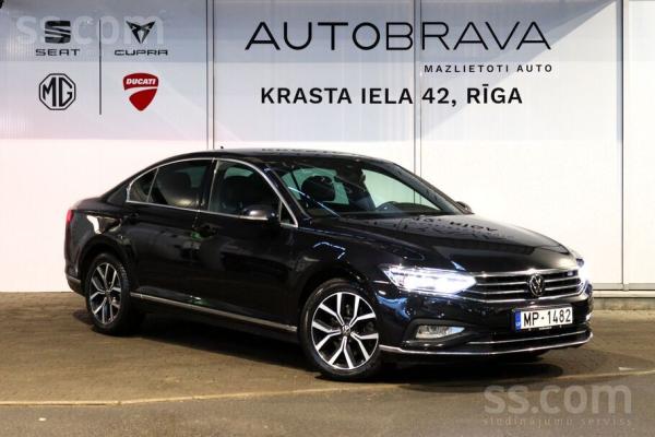 Black Volkswagen Passat B8 2020 in Riga, with an engine capacity of 1.50 L and mileage of 104 thousand km for 18600 €, photo 3 on AUTOMOTO.COM.LV