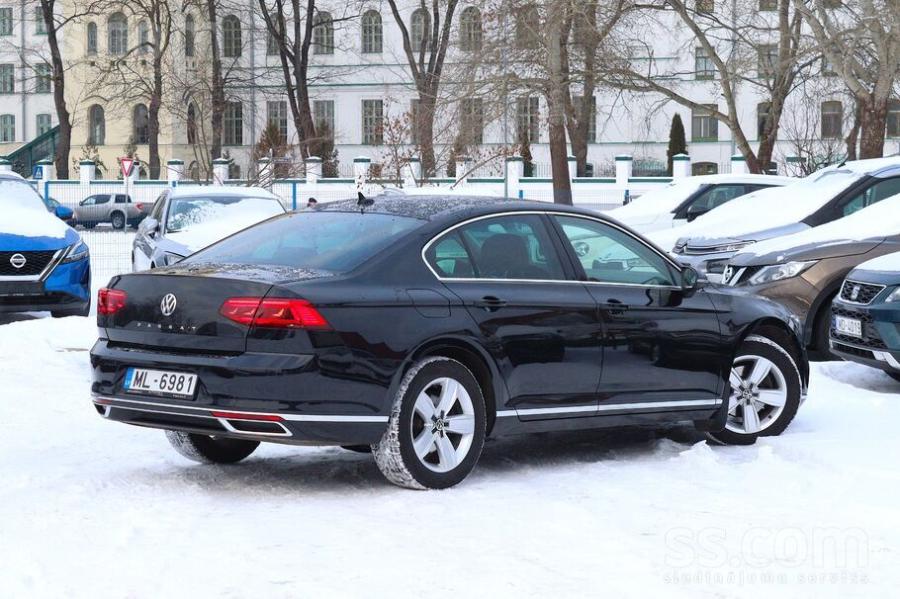Black Volkswagen Passat B8 2020 in Riga, with an engine capacity of 2.00 L and mileage of 86 thousand km for 19700 €, photo 31 on AUTOMOTO.COM.LV