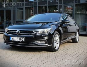 Melns Volkswagen Passat B8 2020 Rīga, ar dzinēja tilpumu 2.00 L un nobraukumu 123 tūkst. km par 20900 €, foto  vietnē AUTOMOTO.COM.LV