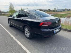 Melns Volkswagen Passat B8 2021 Rīga, ar dzinēja tilpumu 1.60 L un nobraukumu 196 tūkst. km par 15000 €, foto 4 vietnē AUTOMOTO.COM.LV