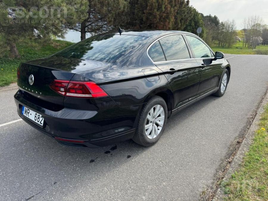 Melns Volkswagen Passat B8 2021 Rīga, ar dzinēja tilpumu 1.60 L un nobraukumu 196 tūkst. km par 15000 €, foto 6 vietnē AUTOMOTO.COM.LV