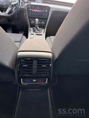 Melns Volkswagen Passat B8 2021 Rīga, ar dzinēja tilpumu 1.60 L un nobraukumu 196 tūkst. km par 15000 €, foto 17 vietnē AUTOMOTO.COM.LV