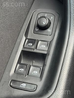 Melns Volkswagen Passat B8 2021 Rīga, ar dzinēja tilpumu 1.60 L un nobraukumu 196 tūkst. km par 15000 €, foto 23 vietnē AUTOMOTO.COM.LV