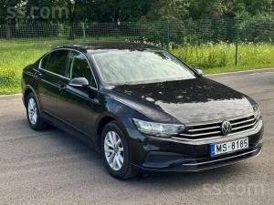 Черный Фольксваген Пассат Б8 2021 в Цесис, объемом двигателя 1.50 л и пробегом 141 тыс. км за 16300 €, фото 3 на AUTOMOTO.COM.LV