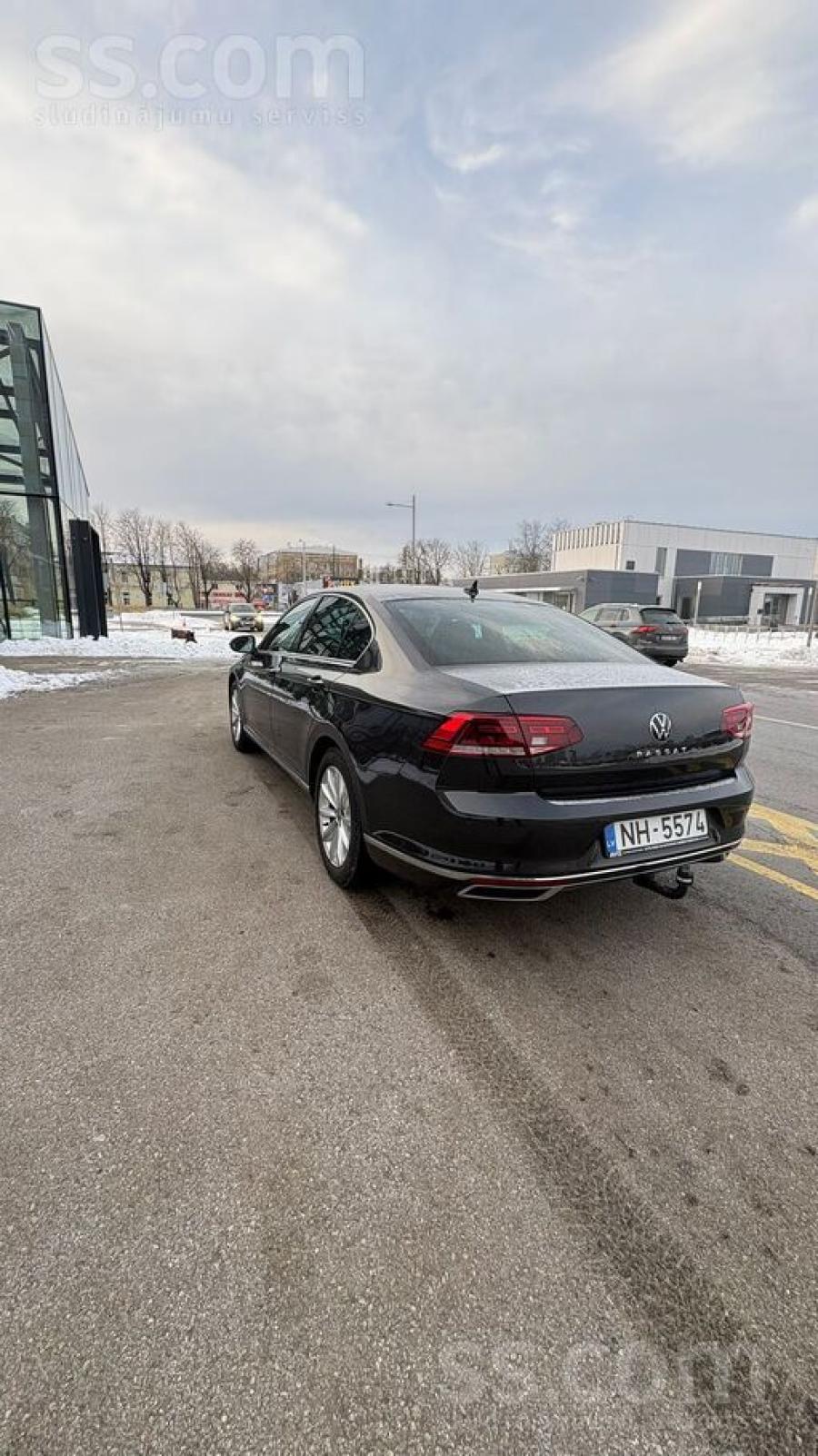 Melns Volkswagen Passat B8 2022 Rīga, ar dzinēja tilpumu 1.50 L un nobraukumu 123 tūkst. km par 19990 €, foto 3 vietnē AUTOMOTO.COM.LV