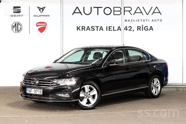 Black Volkswagen Passat B8 2022 in Riga, with an engine capacity of 2.00 L and mileage of 104 thousand km for 22400 €, photo 1 on AUTOMOTO.COM.LV