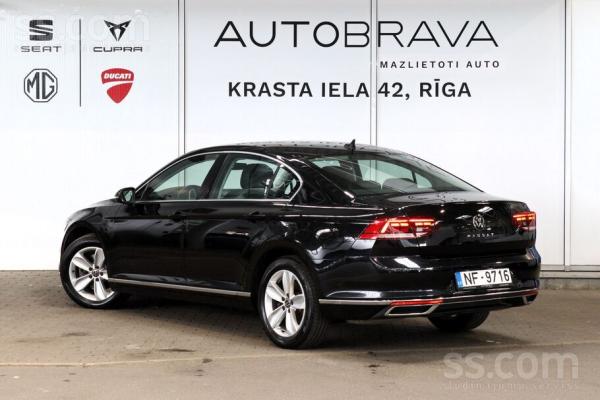Black Volkswagen Passat B8 2022 in Riga, with an engine capacity of 2.00 L and mileage of 104 thousand km for 22400 €, photo 8 on AUTOMOTO.COM.LV