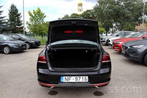 Melns Volkswagen Passat B8 2022 Rīga, ar dzinēja tilpumu 2.00 L un nobraukumu 104 tūkst. km par 22400 €, foto 28 vietnē AUTOMOTO.COM.LV