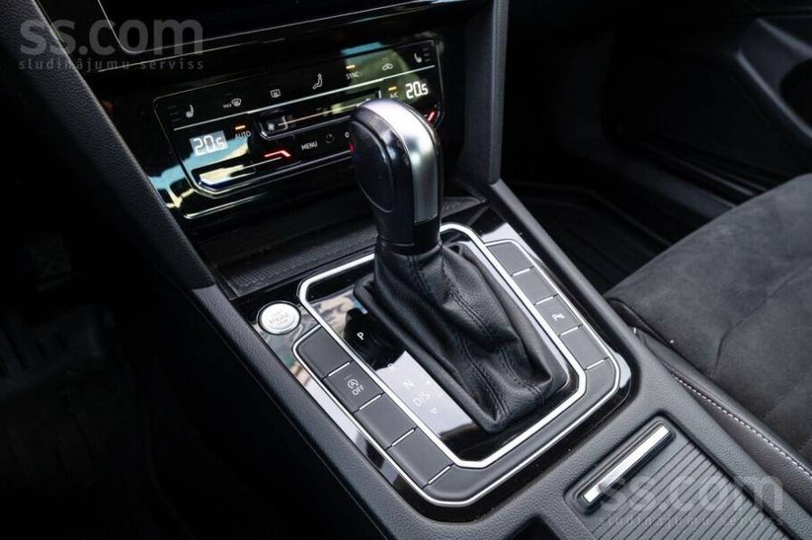 Melns Volkswagen Passat B8 2022 Rīga, ar dzinēja tilpumu 1.50 L un nobraukumu 103 tūkst. km par 19500 €, foto 17 vietnē AUTOMOTO.COM.LV