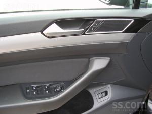 Melns Volkswagen Passat B8 2014 Rīga, ar dzinēja tilpumu 2.00 L un nobraukumu 0 tūkst. km par 9350 €, foto 19 vietnē AUTOMOTO.COM.LV