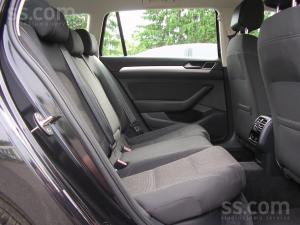 Melns Volkswagen Passat B8 2014 Rīga, ar dzinēja tilpumu 2.00 L un nobraukumu 0 tūkst. km par 9350 €, foto 25 vietnē AUTOMOTO.COM.LV