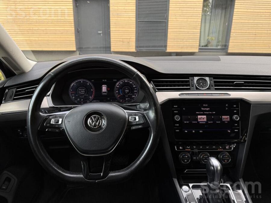 Melns Volkswagen Passat B8 2014 Rīga, ar dzinēja tilpumu 2.00 L un nobraukumu 241 tūkst. km par 10250 €, foto 19 vietnē AUTOMOTO.COM.LV
