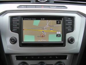 Melns Volkswagen Passat B8 2014 Sigulda, ar dzinēja tilpumu 2.00 L un nobraukumu 258 tūkst. km par 9350 €, foto 16 vietnē AUTOMOTO.COM.LV