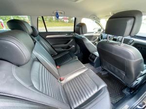 Melns Volkswagen Passat B8 2014 Rīga, ar dzinēja tilpumu 2.00 L un nobraukumu 219 tūkst. km par 15490 €, foto 17 vietnē AUTOMOTO.COM.LV
