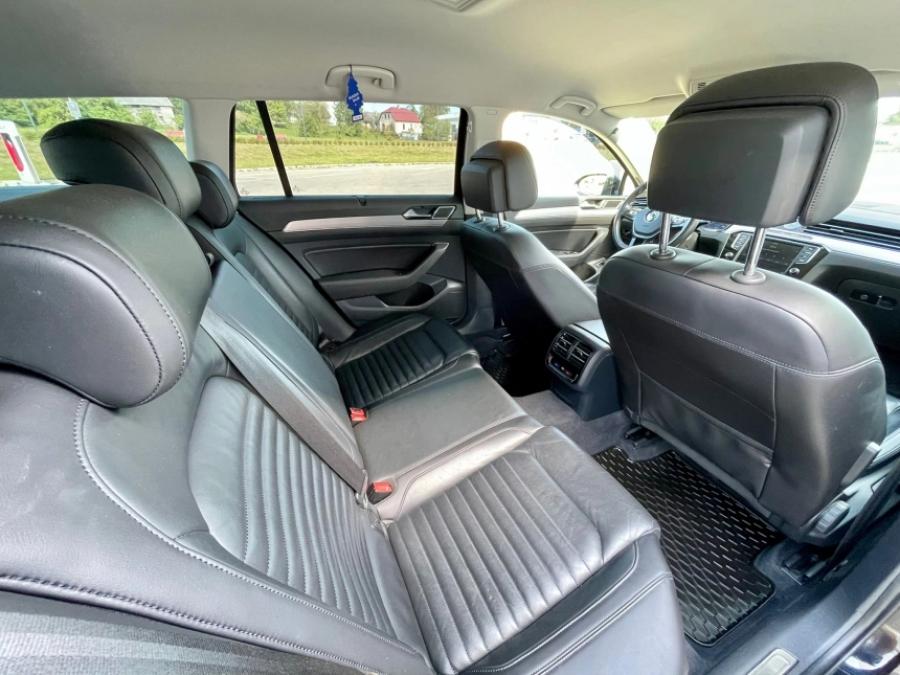 Melns Volkswagen Passat B8 2014 Rīga, ar dzinēja tilpumu 2.00 L un nobraukumu 219 tūkst. km par 15490 €, foto 17 vietnē AUTOMOTO.COM.LV