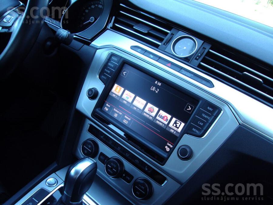 Black Volkswagen Passat B8 2014 in Riga, with an engine capacity of 2.00 L and mileage of 178 thousand km for 12000 €, photo 9 on AUTOMOTO.COM.LV