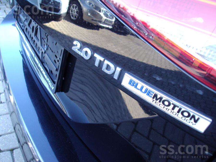 Black Volkswagen Passat B8 2014 in Riga, with an engine capacity of 2.00 L and mileage of 178 thousand km for 12000 €, photo 16 on AUTOMOTO.COM.LV
