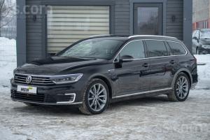 Melns Volkswagen Passat B8 2015 Liepāja, ar dzinēja tilpumu 1.40 L un nobraukumu 262 tūkst. km par 16000 €, foto  vietnē AUTOMOTO.COM.LV