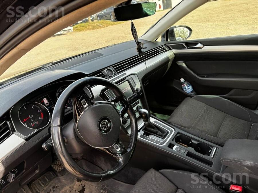 Melns Volkswagen Passat B8 2015 Rīga, ar dzinēja tilpumu 2.00 L un nobraukumu 310 tūkst. km par 10000 €, foto 5 vietnē AUTOMOTO.COM.LV