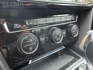 Black Volkswagen Passat B8 2015 in Jurmala, with an engine capacity of 1.40 L and mileage of 239 thousand km for 14700 €, photo 16 on AUTOMOTO.COM.LV