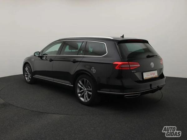 Melns Volkswagen Passat B8 2015 Viļņa, ar dzinēja tilpumu 1.40 L un nobraukumu 235 tūkst. km par 10699 €, foto 7 vietnē AUTOMOTO.COM.LV