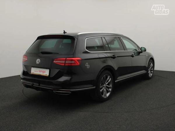 Melns Volkswagen Passat B8 2015 Viļņa, ar dzinēja tilpumu 1.40 L un nobraukumu 235 tūkst. km par 10699 €, foto 8 vietnē AUTOMOTO.COM.LV