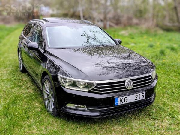 Black Volkswagen Passat B8 2015 in Riga, with an engine capacity of 1.60 L and mileage of 261 thousand km for 9900 €, photo 6 on AUTOMOTO.COM.LV