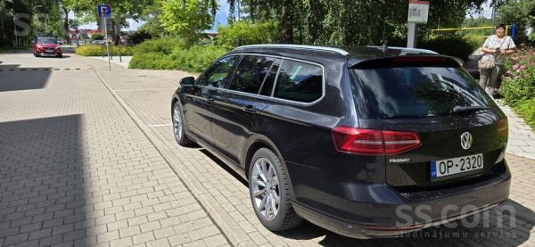 Melns Volkswagen Passat B8 2015 Rīga, ar dzinēja tilpumu 1.60 L un nobraukumu 261 tūkst. km par 9100 €, foto 10 vietnē AUTOMOTO.COM.LV
