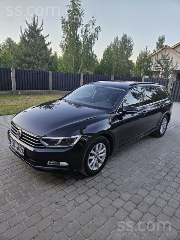 Melns Volkswagen Passat B8 2015 Rīga, ar dzinēja tilpumu 2.00 L un nobraukumu 317 tūkst. km par 7950 €, foto 1 vietnē AUTOMOTO.COM.LV