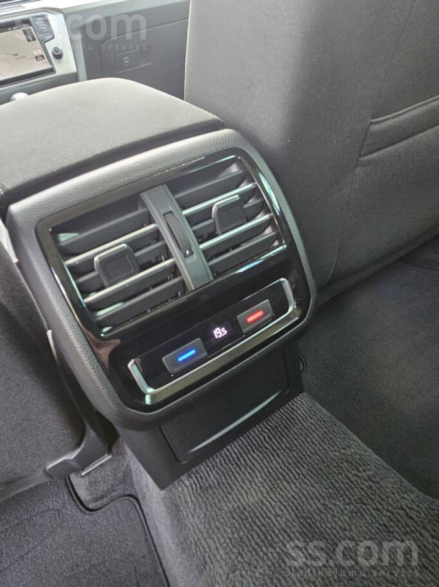 Melns Volkswagen Passat B8 2015 Rīga, ar dzinēja tilpumu 2.00 L un nobraukumu 317 tūkst. km par 7950 €, foto 9 vietnē AUTOMOTO.COM.LV