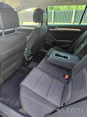 Melns Volkswagen Passat B8 2015 Rīga, ar dzinēja tilpumu 2.00 L un nobraukumu 317 tūkst. km par 7950 €, foto 10 vietnē AUTOMOTO.COM.LV