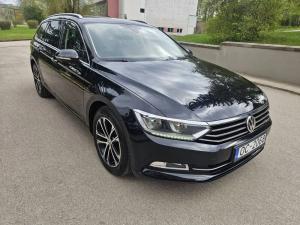 Black Volkswagen Passat B8 2015 in Jekabpils, with an engine capacity of 2.00 L and mileage of 272 thousand km for 10490 €, photo 4 on AUTOMOTO.COM.LV